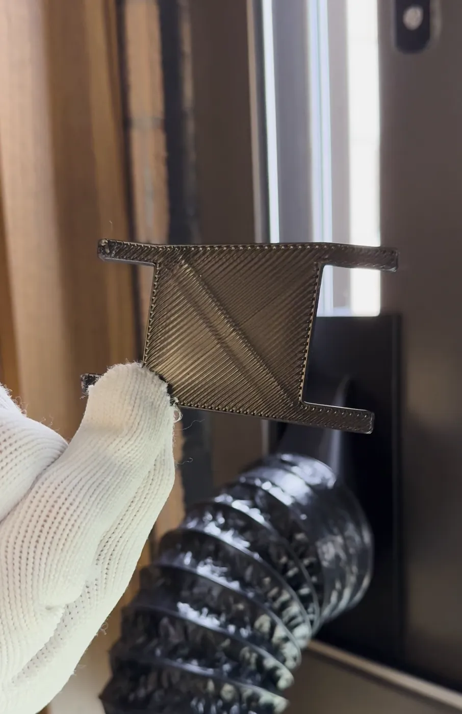 Window Sealing Vent Enclosure by CrazyJNMakerWorld: Download Free 3D Models