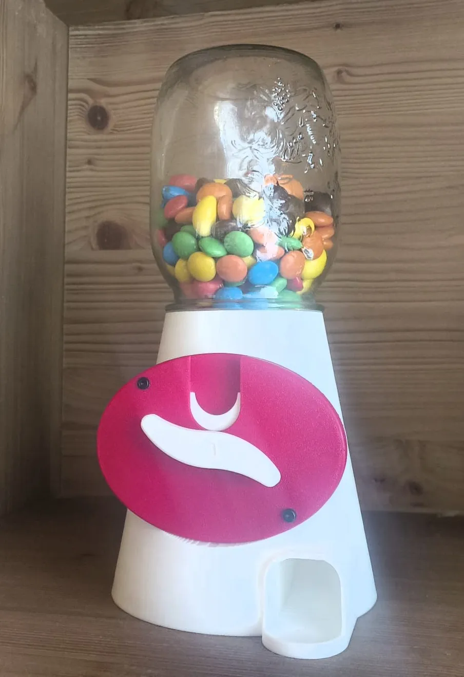 Candy Dispenser – Coin or Token Operated - Free 3D Print Model - MakerWorld