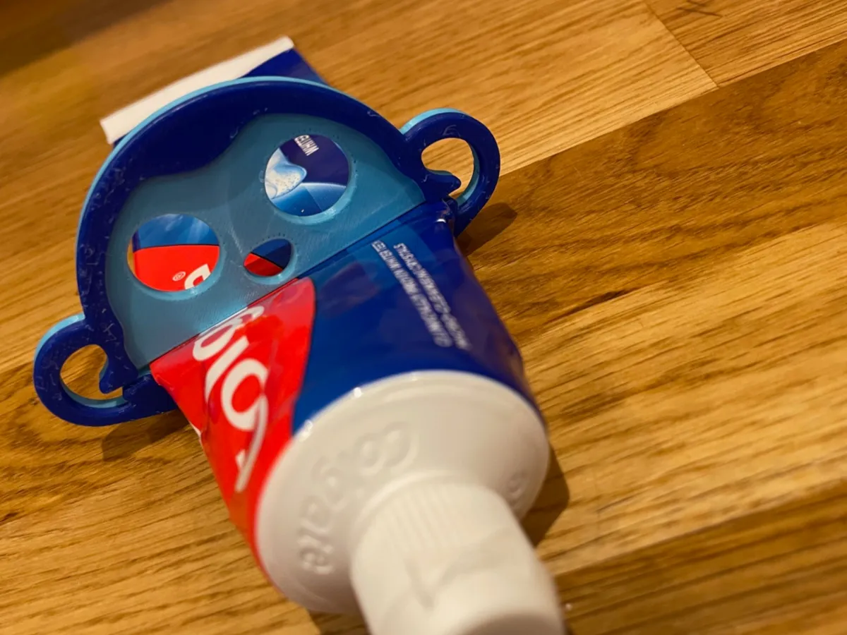 CHEEKY MONKEY TOOTHPASTE SQUEEZER - Free 3D Print Model - MakerWorld