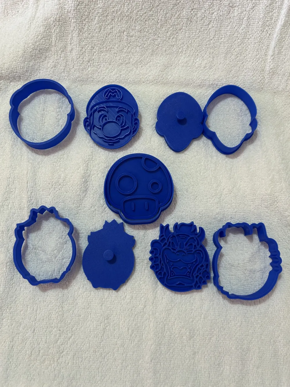 Mario Bros cookie cutter by gelito MakerWorld: Download Free 3D Models
