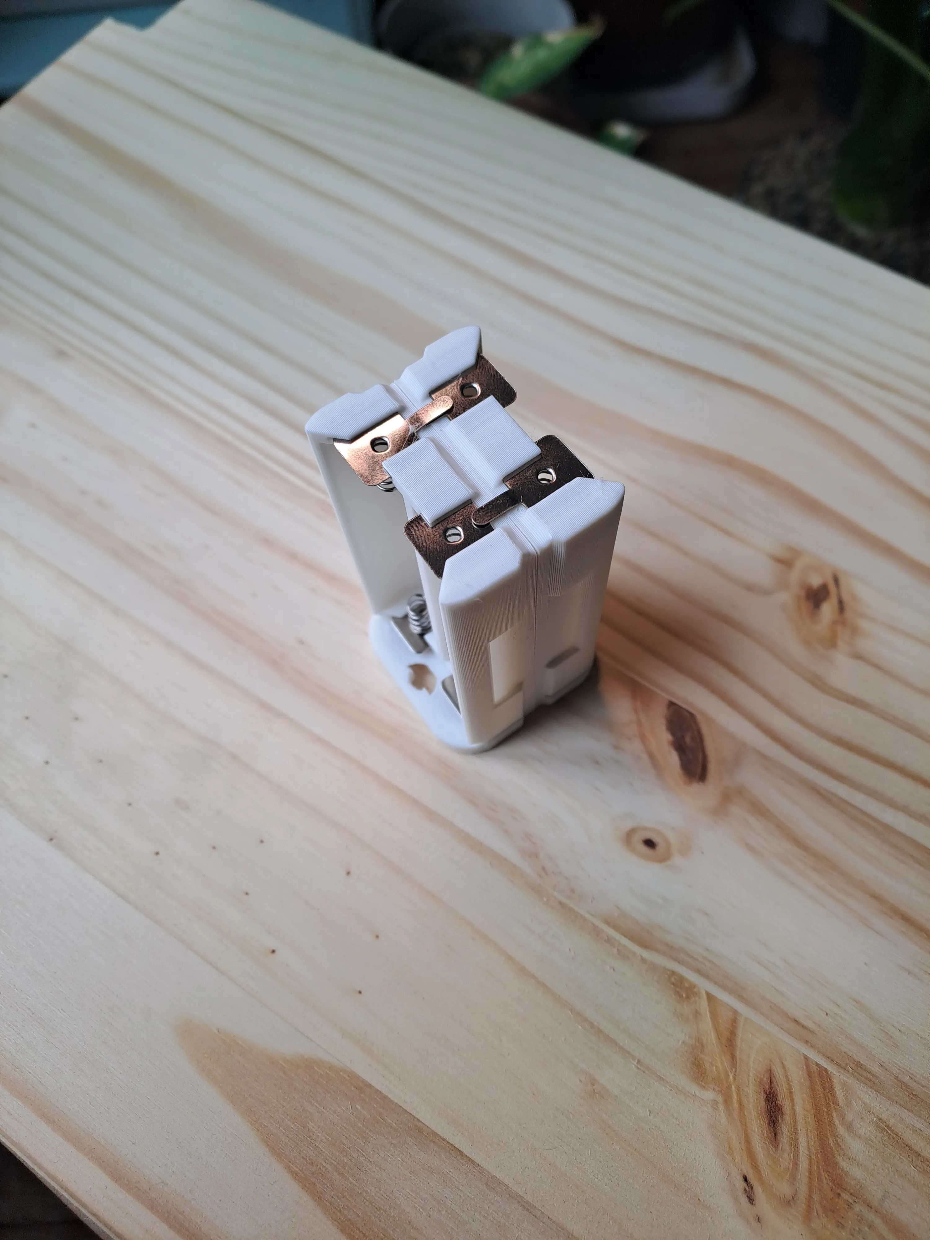 18650 4s1p 电池组 - NTC - BMS 来自 SnowdropMakerWorld：免费下载 3D 模型