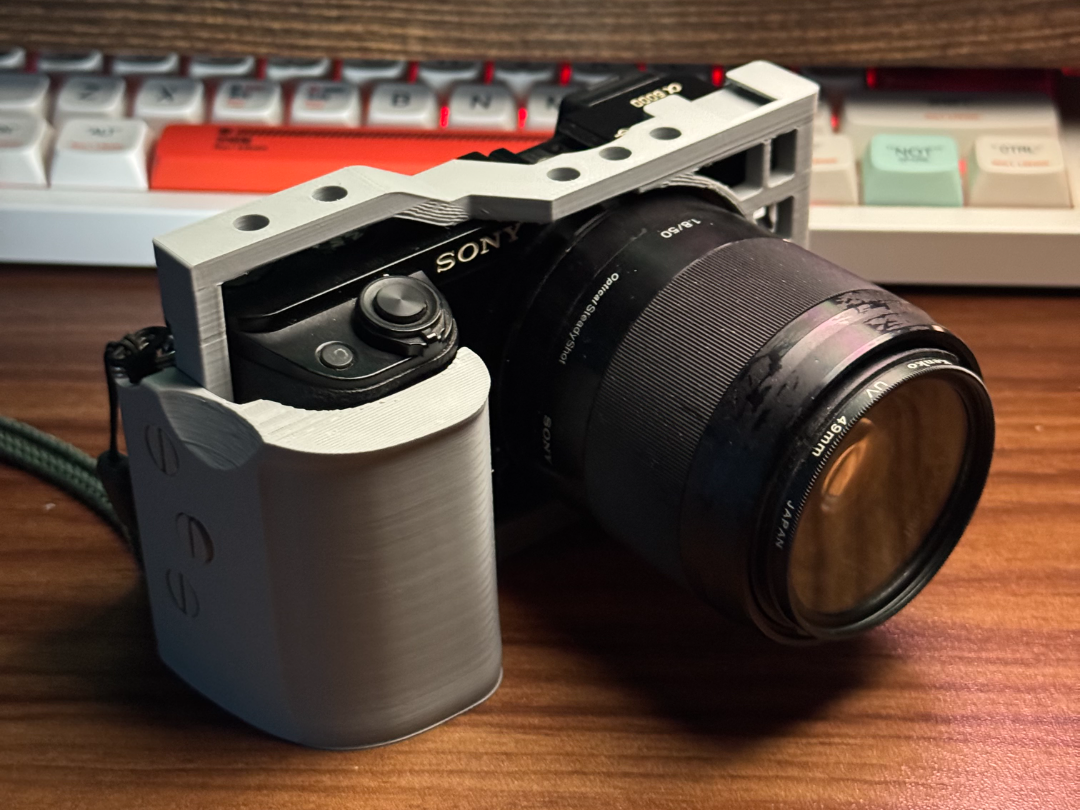 Sony a6000 Camera Mount and Grip by parktang MakerWorld: Download Free 3D Models