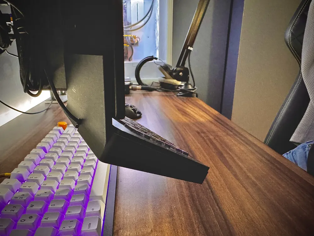 Stream Deck Vertical Monitor Mount - Free 3D Print Model - MakerWorld