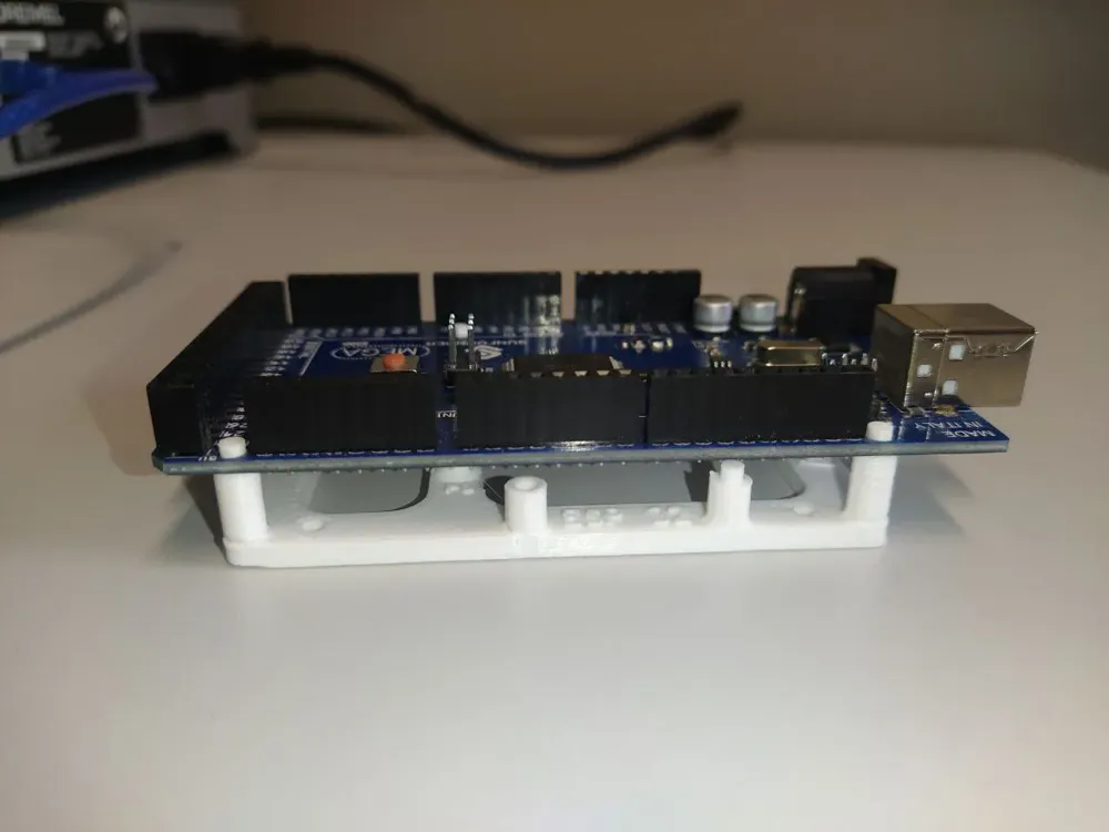 Universal Arduino mounting plate by Fibonachio MakerWorld: Download ...