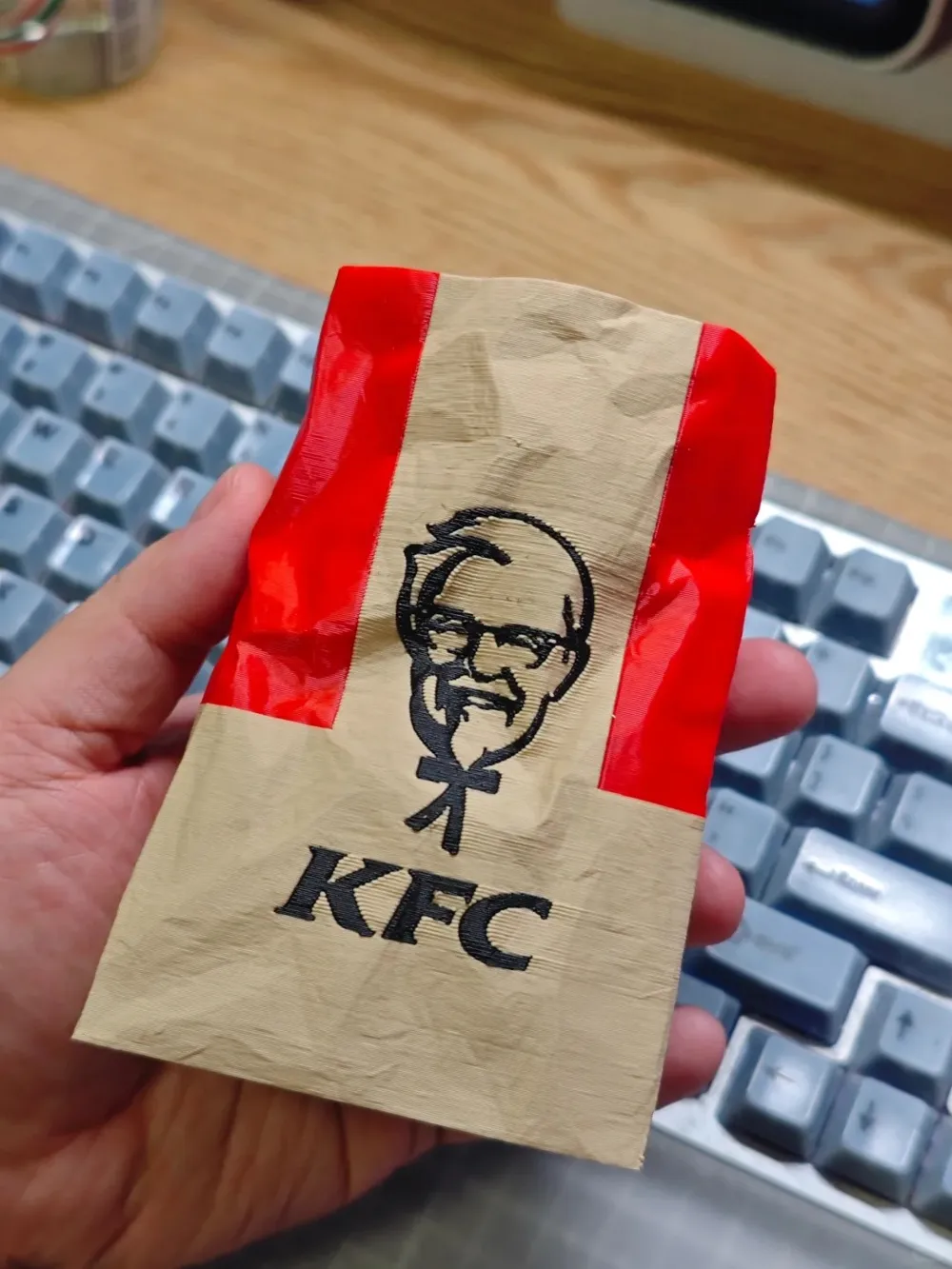 KFC Paper Bag Pen Holder Remixed by FrostbiteDesign MakerWorld ...