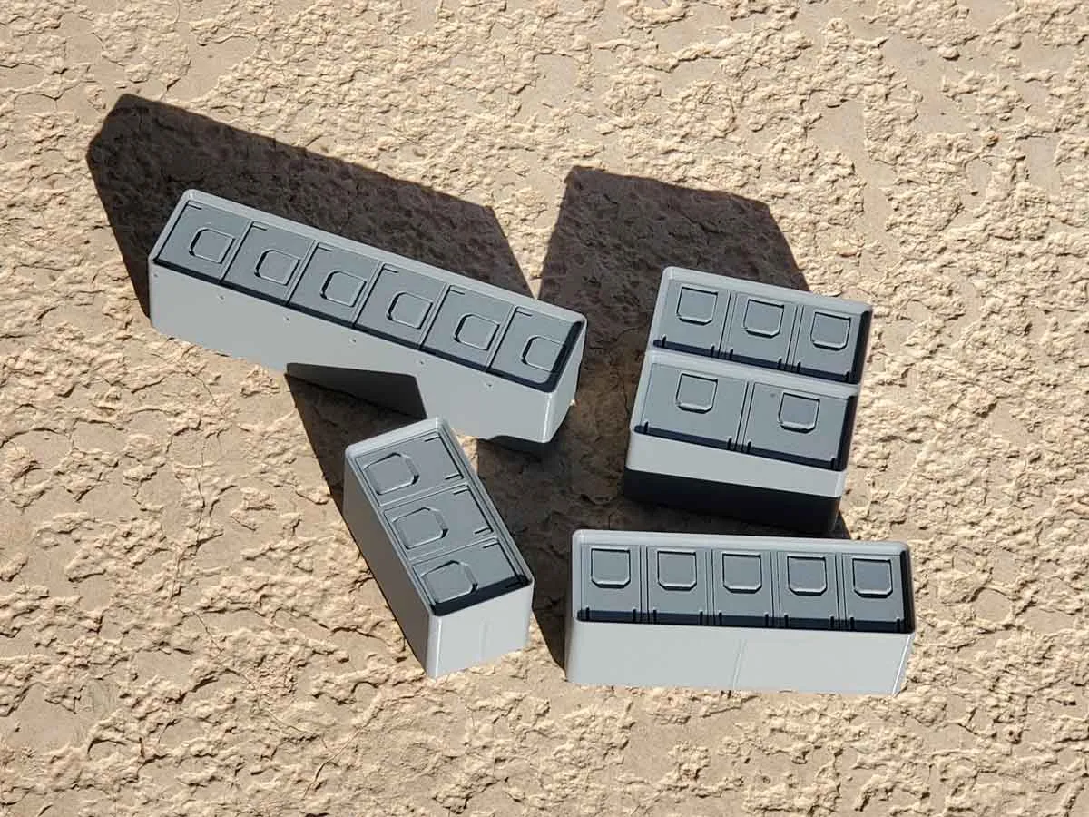 Gridfinity 1x1 Bins with Latching Lids v1.0 by mystoopidstuff ...