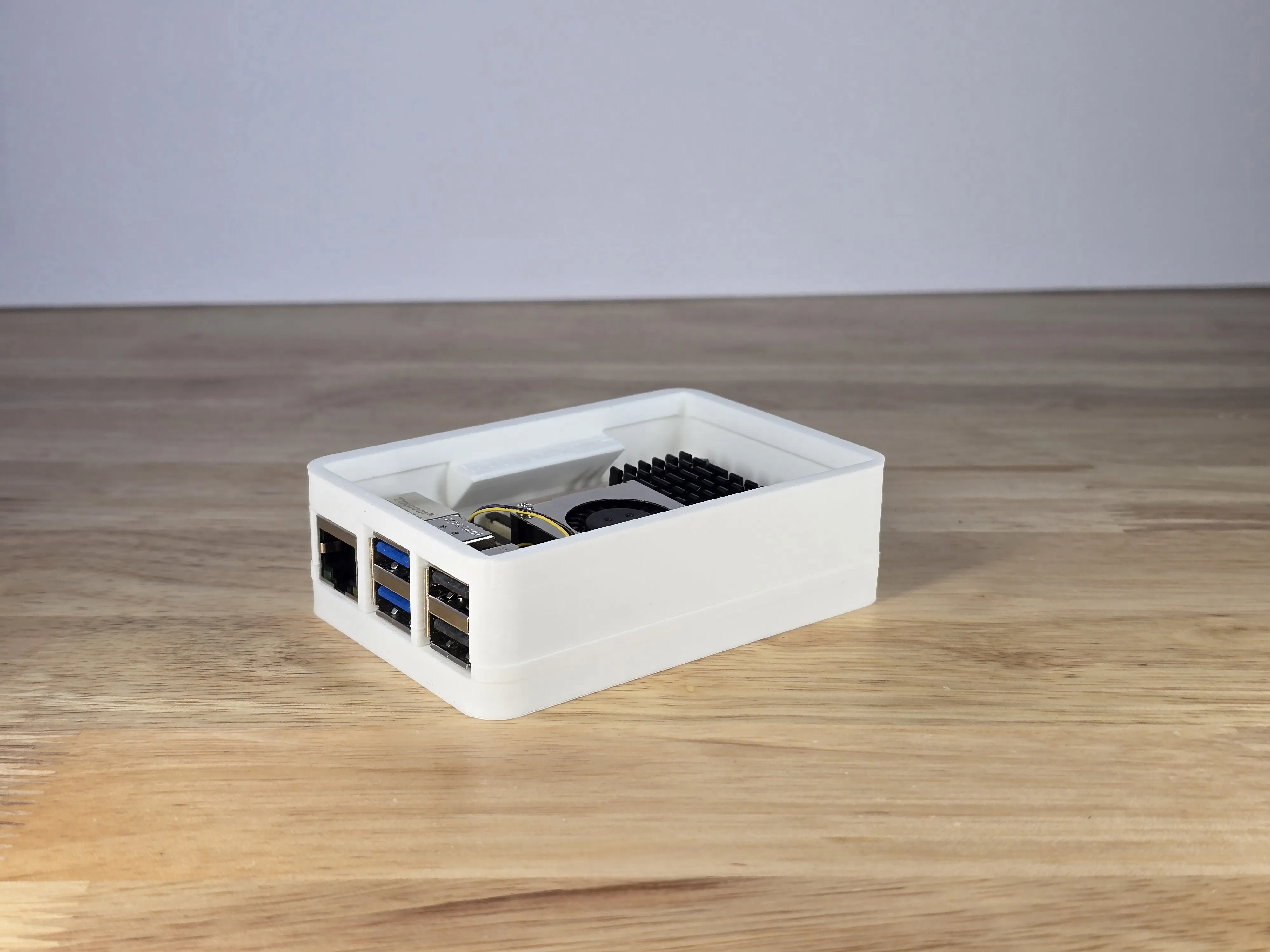 Tiny Desktop - A Pi Case for 3.5" RPi Display - Free 3D Print Model ...