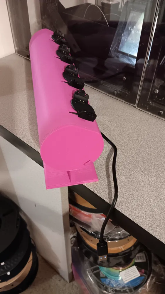 Disney Magic Band stand and charging dock endcaps - Free 3D Print Model ...
