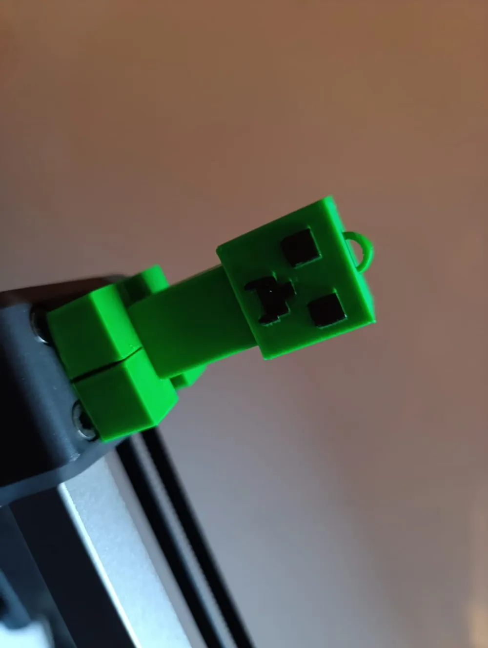 Creeper keychain minecraft - Free 3D Print Model - MakerWorld