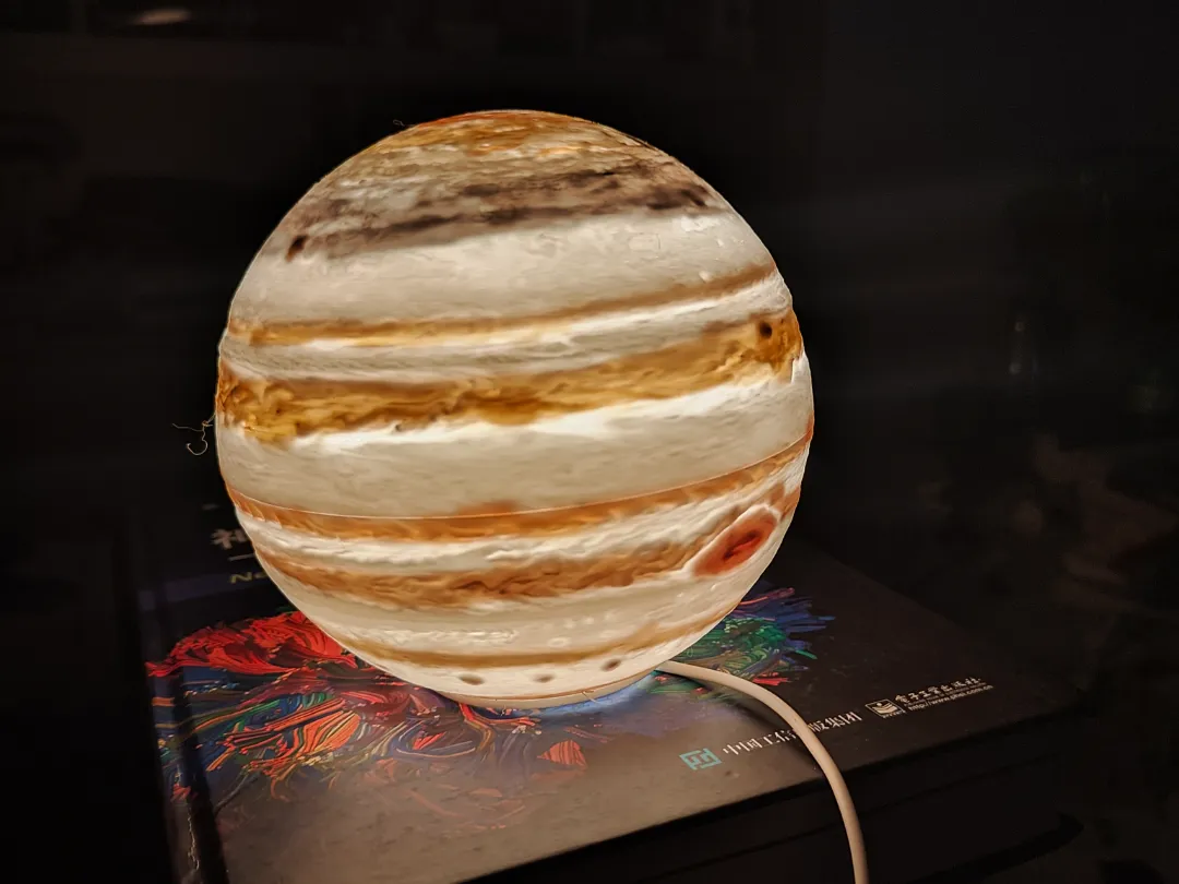 Saturn Saturn LED001 Night Light by Zarathu MakerWorld: Download Free ...