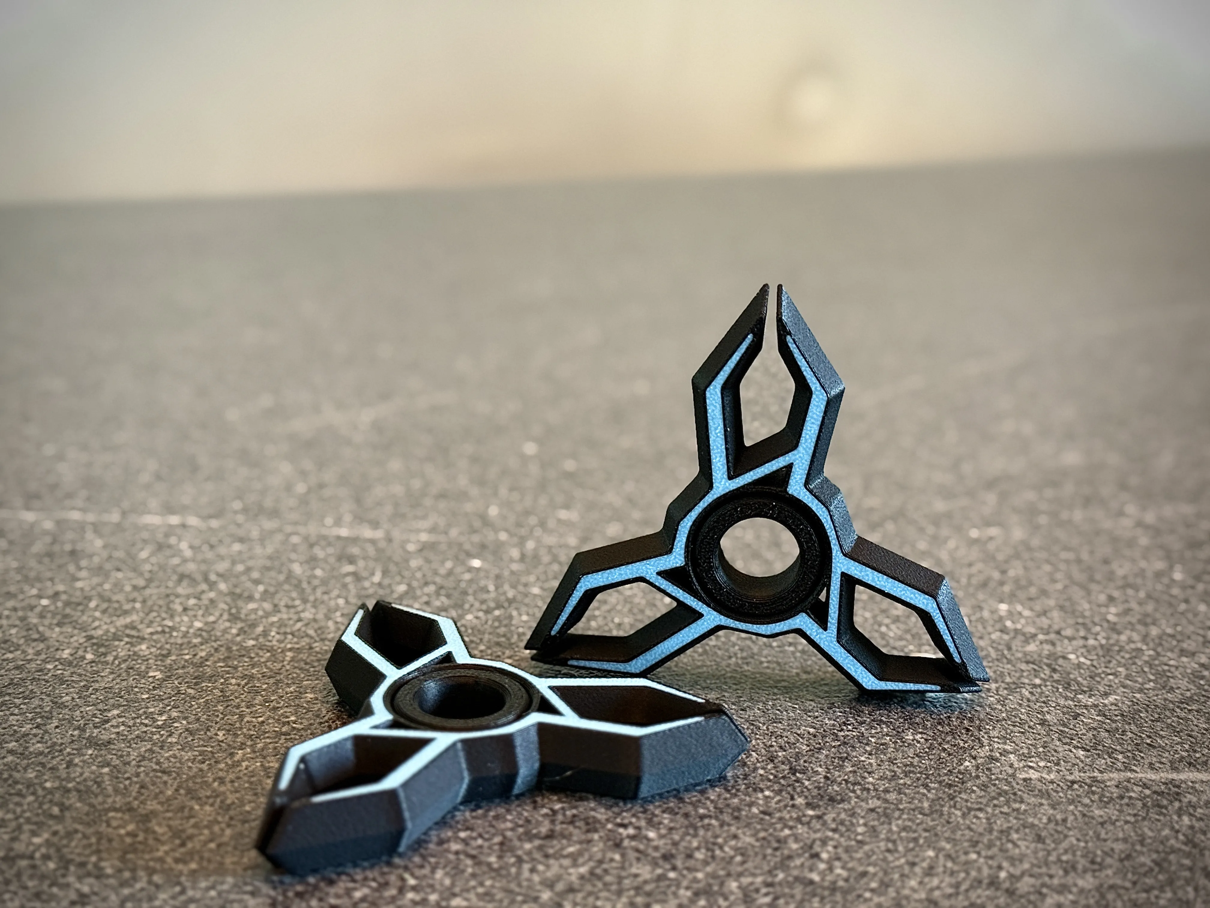 Cyber Fidget Spinner (Print-in-Place) - Free 3D Print Model - MakerWorld