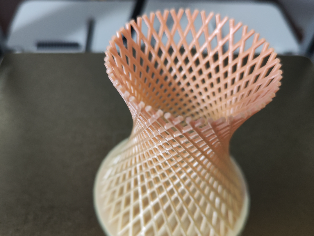 Hyperbolic Cooling Tower Pen Holder by user_1276175520MakerWorld: Download Free 3D Models