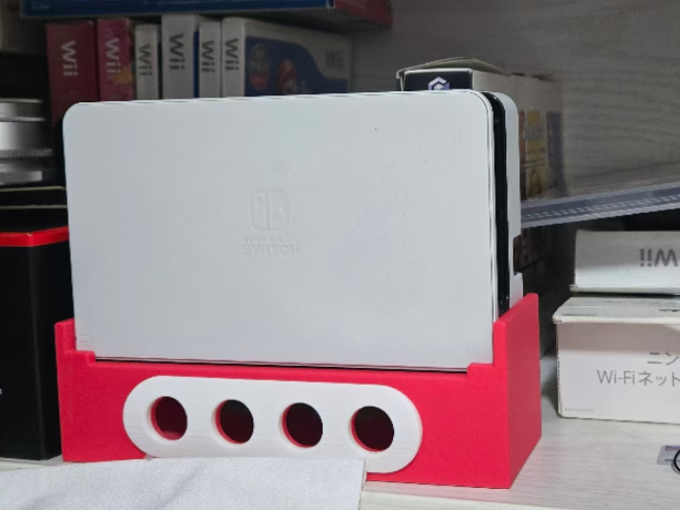 Nintendo Switch OLED Gamecube Dock Remixed by lilacfifiboMakerWorld ...