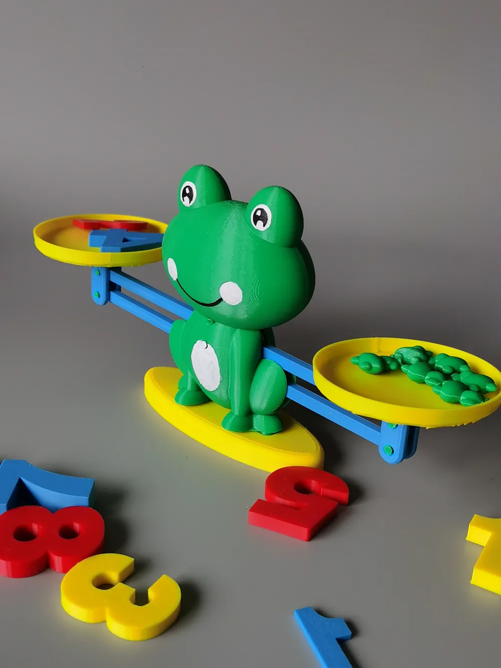 Frog Balance Scale (No Hardware Needed) by Blazewheel MakerWorld ...