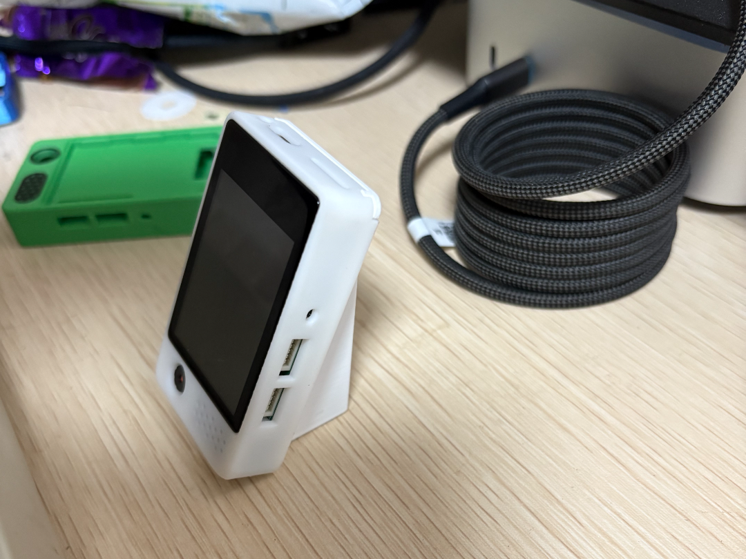 LCSC ESP32 Bracket Back Cover by KoopaMakerWorld: Download Free 3D Models