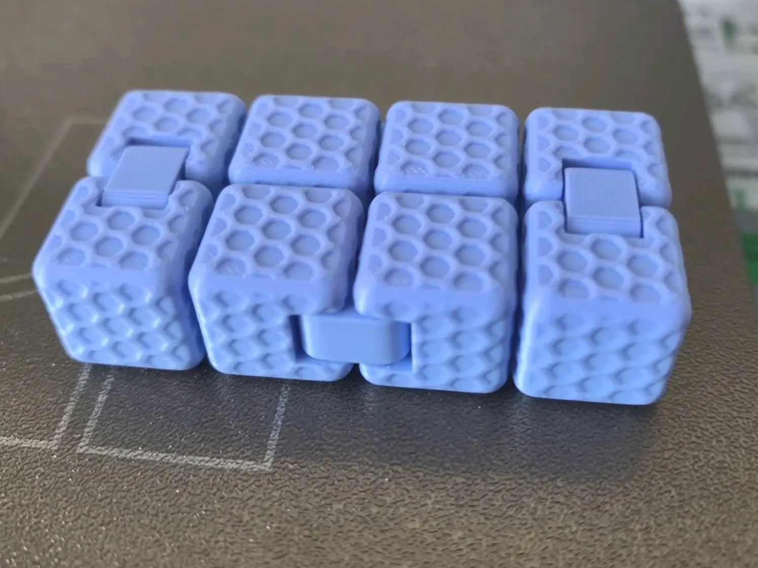 Textured Fidget Infinity Cube Hexagon Skin - Print-in-Place No Supports by 3D造物DIY MakerWorld ...