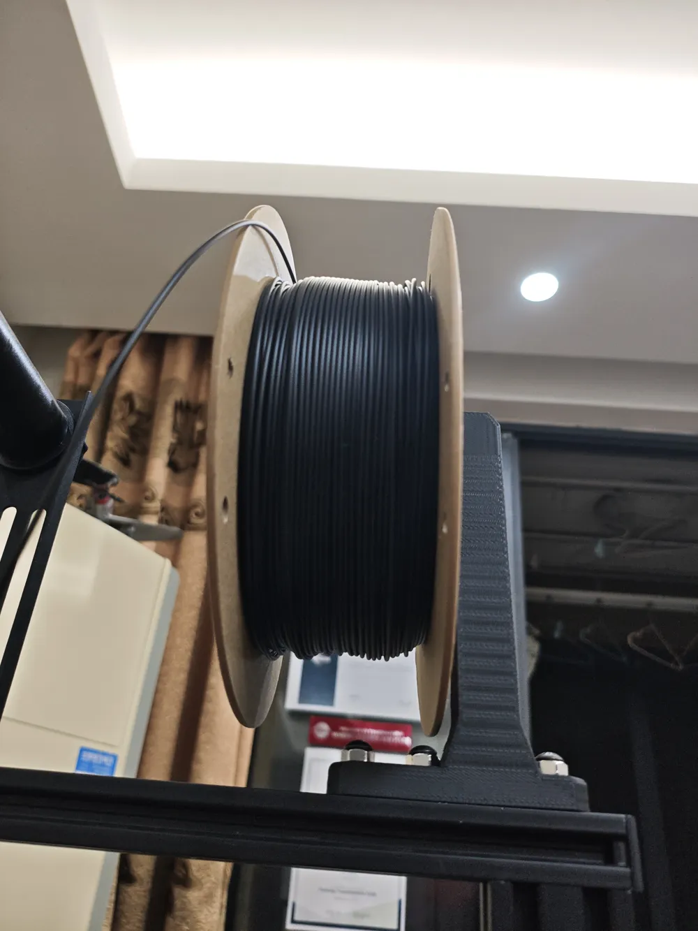1kg Spool Holder for 2020 Extrusion Profile by DumplingMakerWorld ...