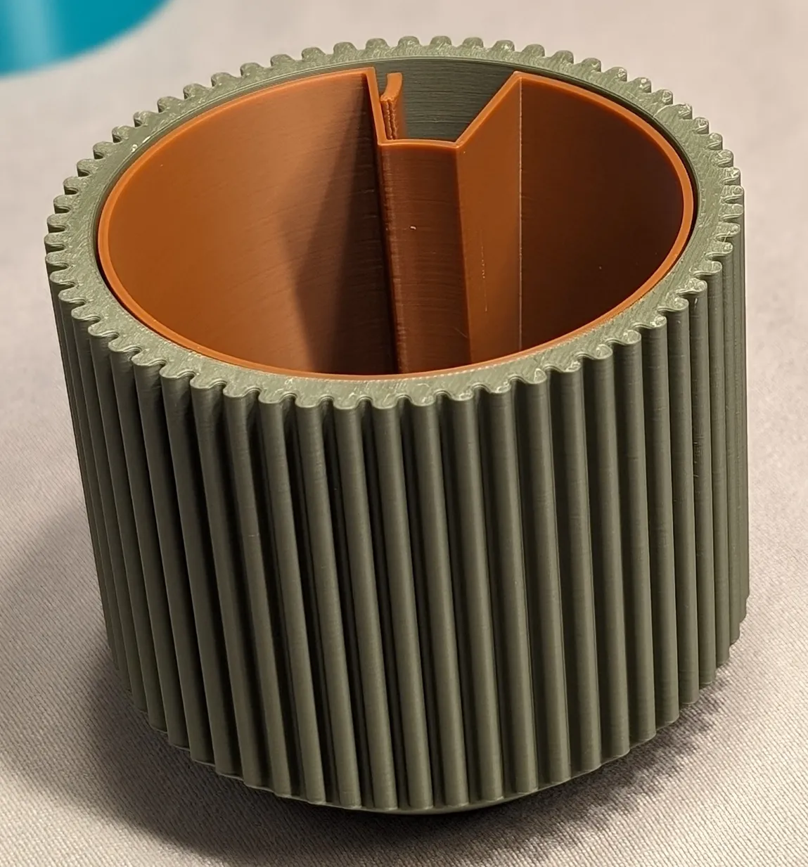 Self Watering Planter Insert 6" / 150mm by anselor MakerWorld: Download Free 3D Models