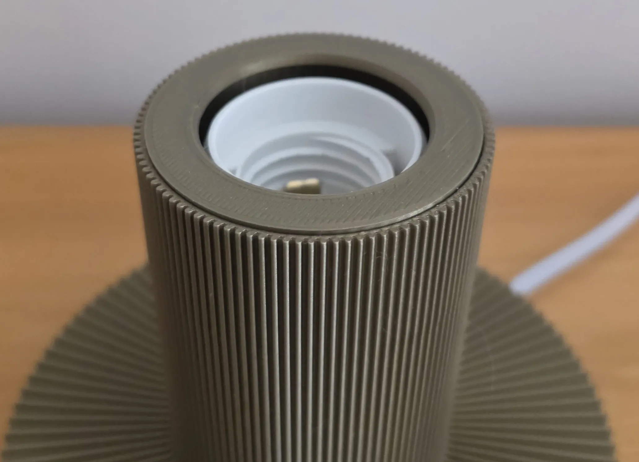 Modern Lamp Base – Clean & Ridged Version - E27 - Free 3D Print Model ...