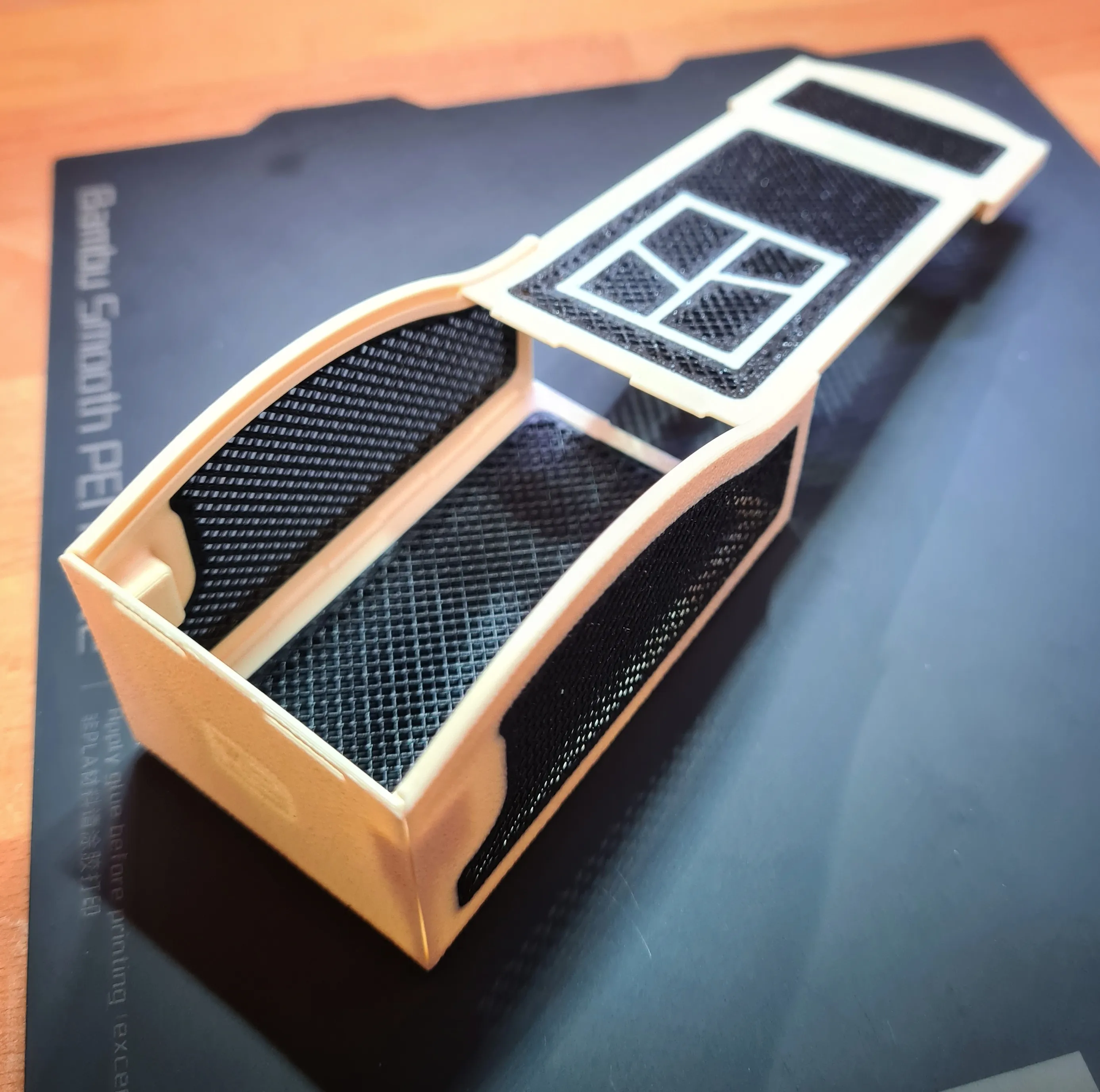 AMS Dry Box - easy2print - (dry box for AMS) - Free 3D Print Model ...