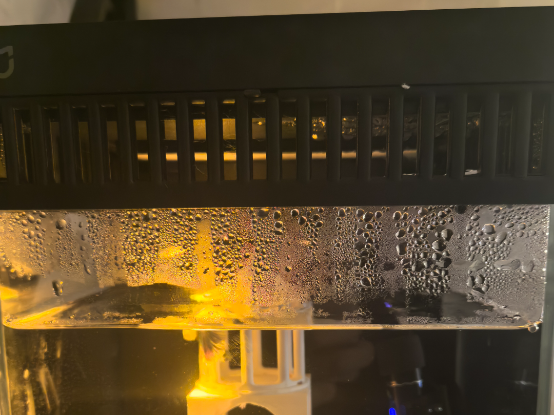 Xiaomi Fish Tank Gen 2 Riser mini with a hinged window design by 小胡同学 ...