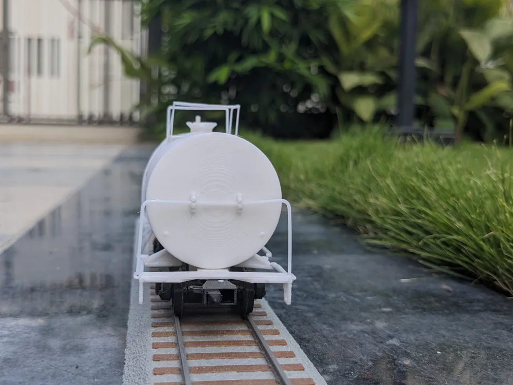 Tanker Car 8000 Gallon - Dragon Railway by RamBros MakerWorld: Download Free 3D Models