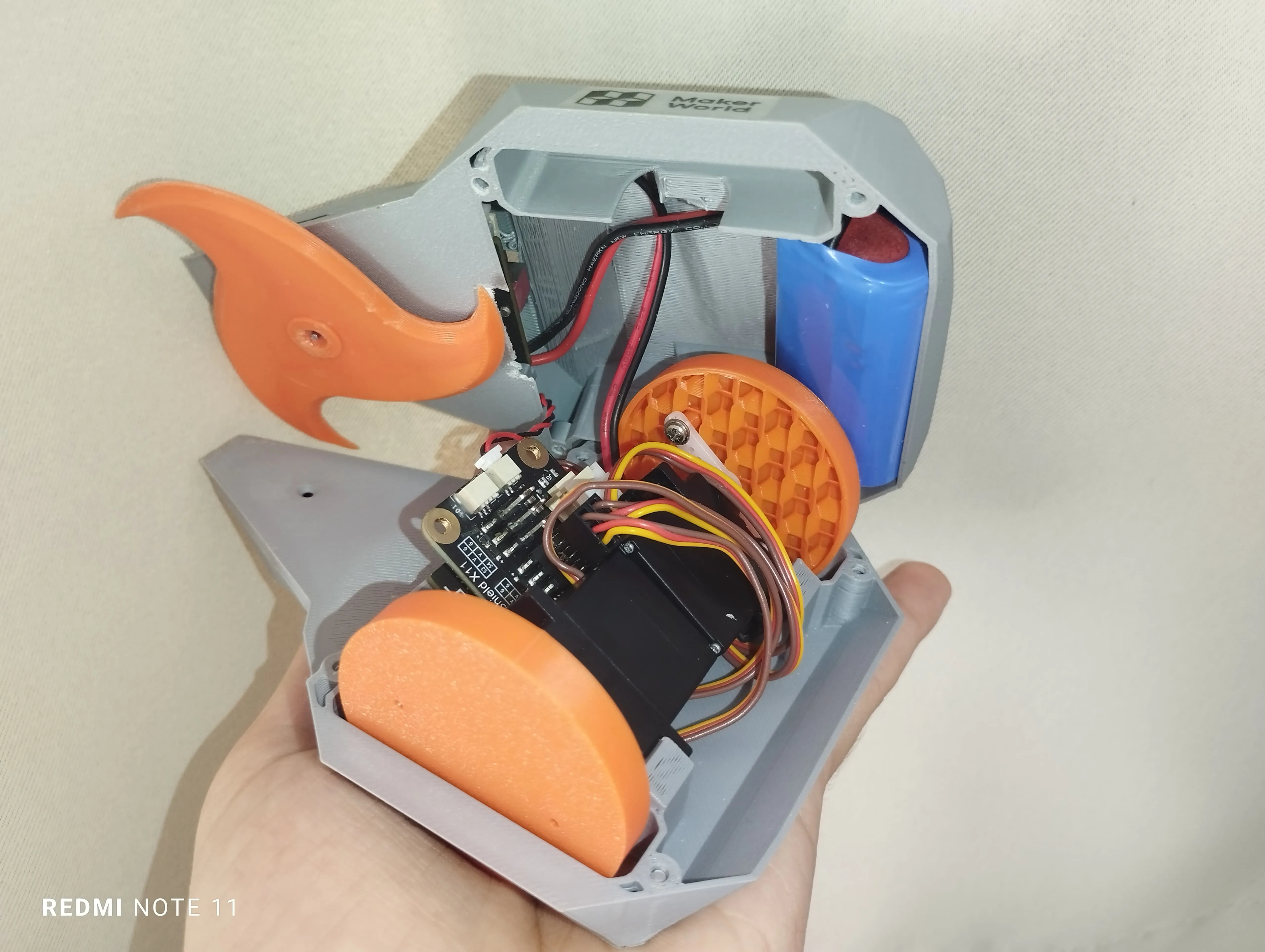 INTERCEPTOR Antweight Combat Robot for Cyberbrick by FADY MakerWorld ...