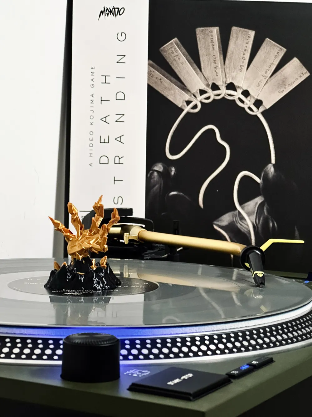 Death Stranding Kaoru Crystal Hand - AMS Color 60mm Record Weight ...