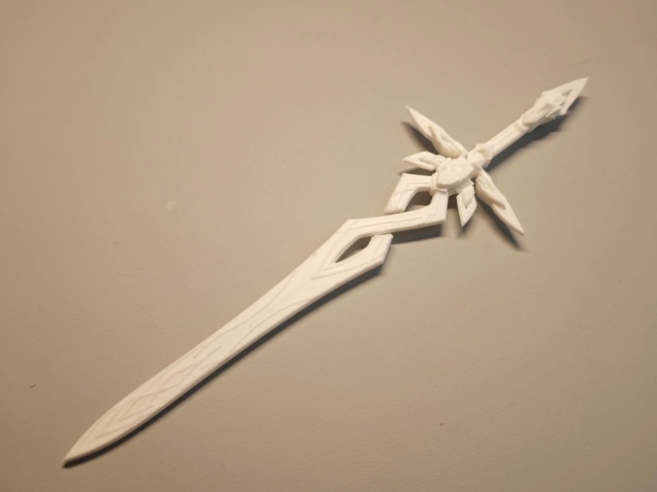 Flowing Firefly Sword by huilanMakerWorld: Download Free 3D Models