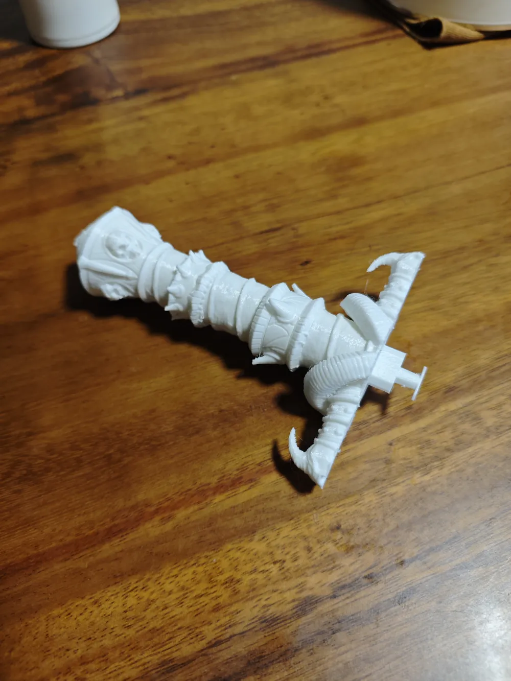 Dungeon Lord retractable sword, no supports needed, easy one-click ...