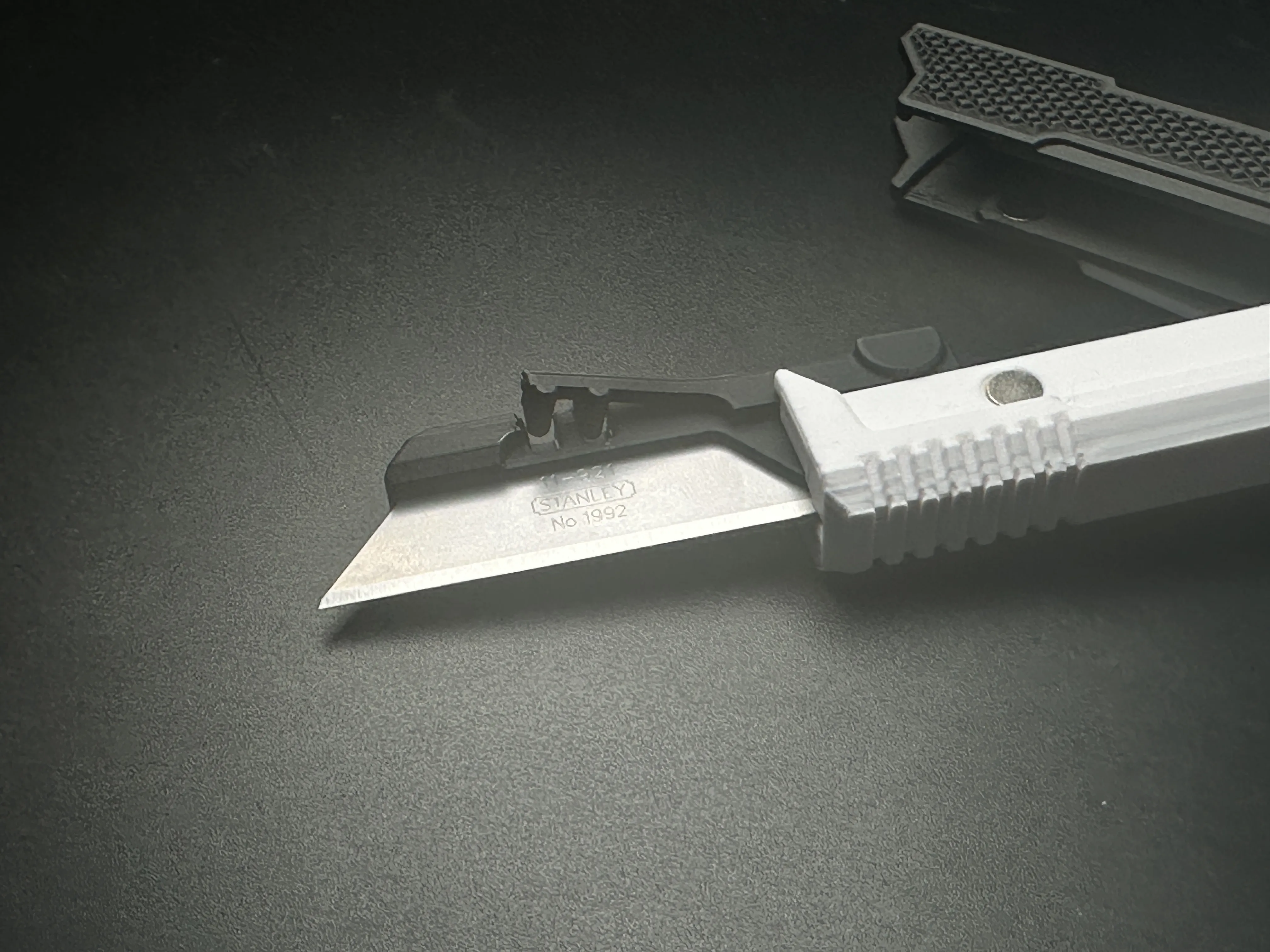 Tactical-Style Gravity Knife ,Utility Knife - Free 3D Print Model ...