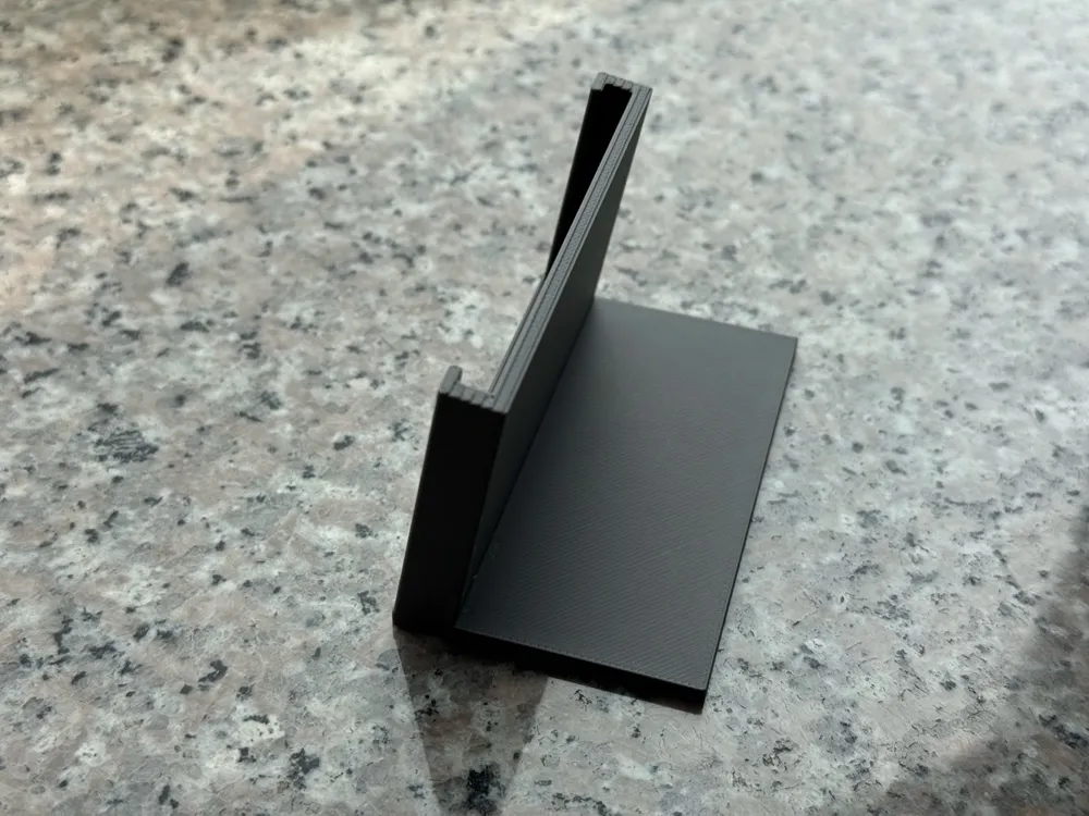 Memo Display Stand - Free 3D Print Model - MakerWorld