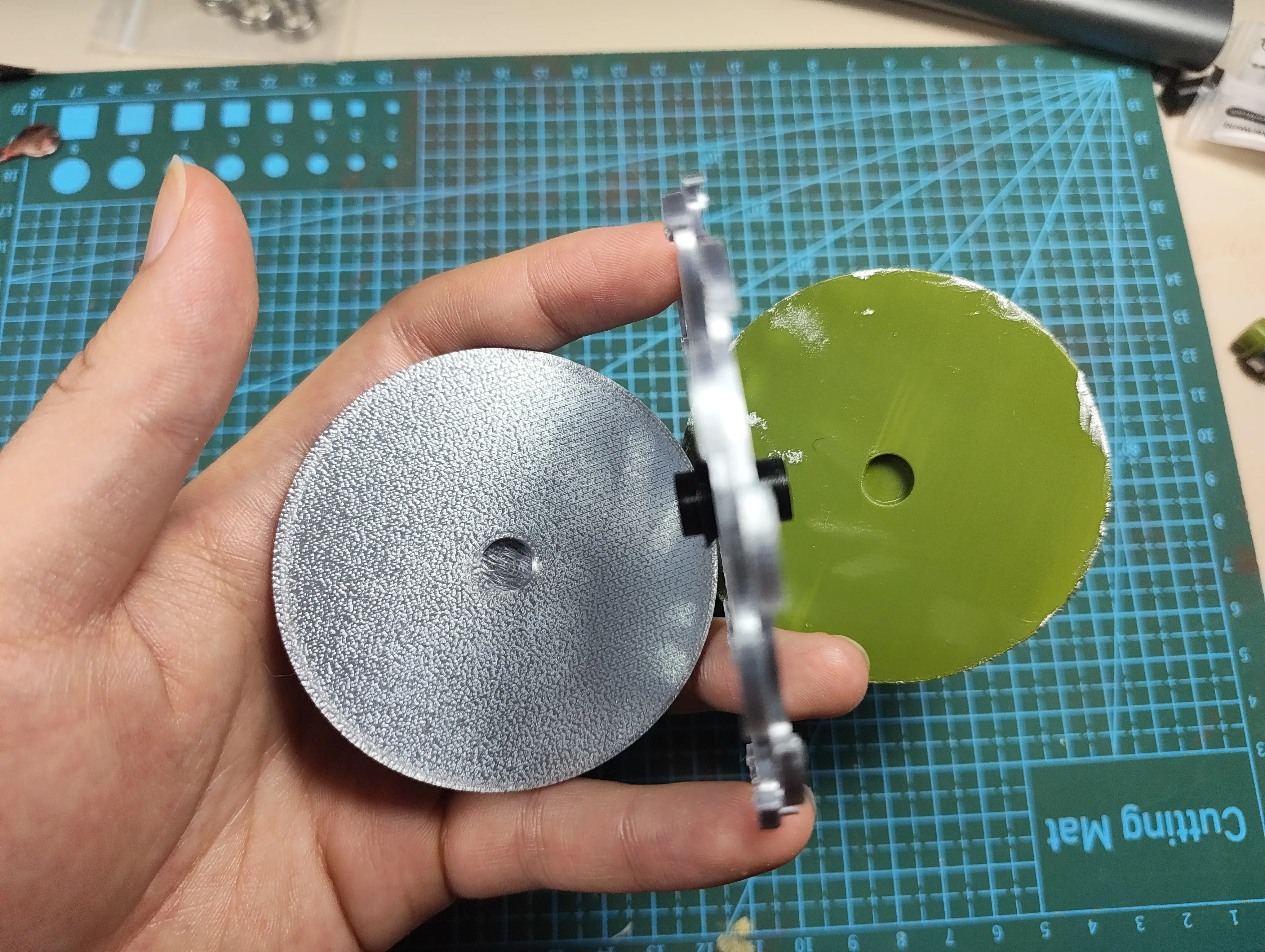 Doom - The Dark Ages Rotating Shield by Nobod1 MakerWorld: Download ...