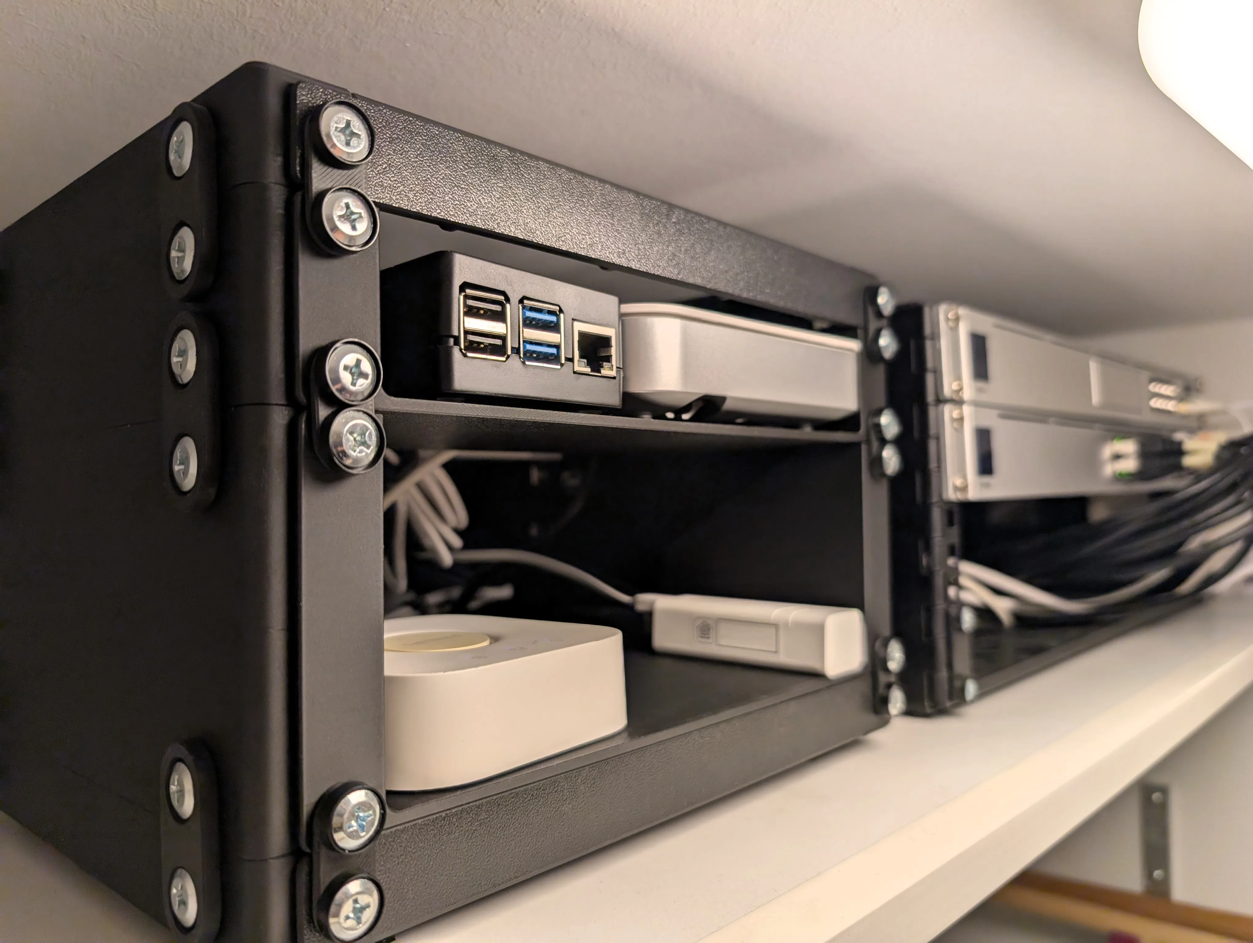 Modular 10" Server Rack by Benjamin Kott MakerWorld: Download Free 3D ...