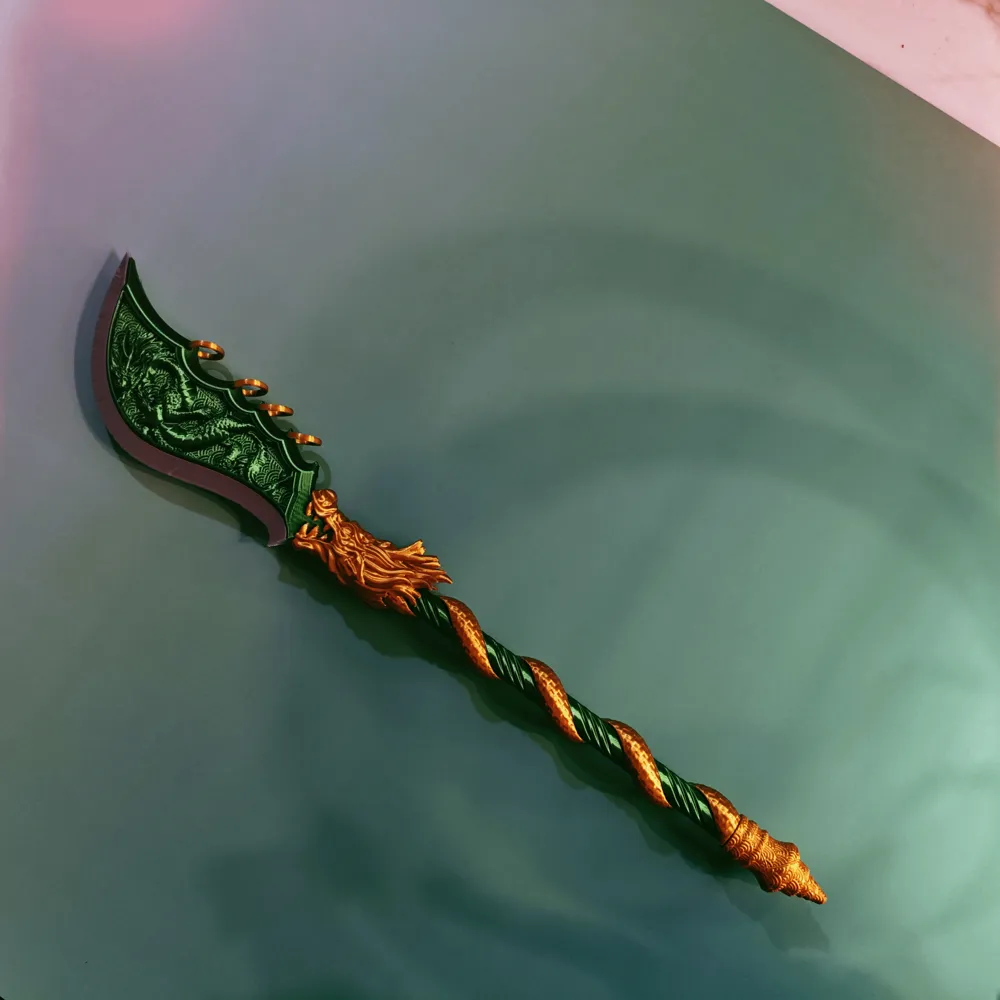 Versión reducida del arma de Guan Yu, la alabarda del dragón azulado por user ...