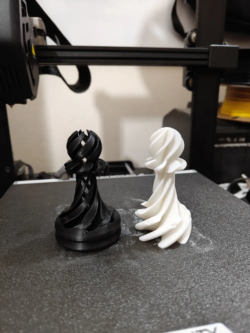 Spiral Fidget Pawn by Ragpik MakerWorld: Download Free 3D Models