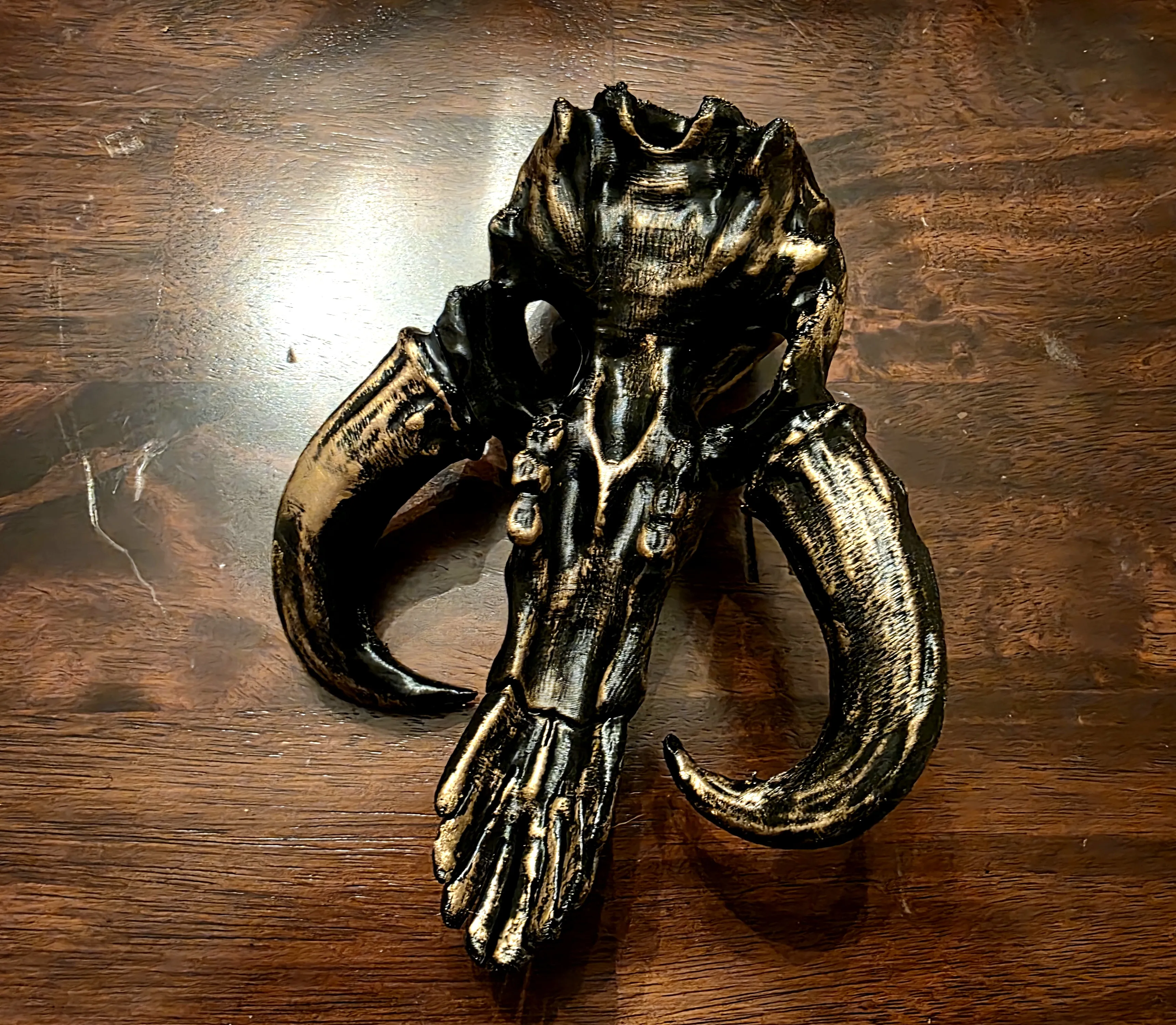 Mythosaur Skull Mandalorian - Free 3D Print Model - MakerWorld