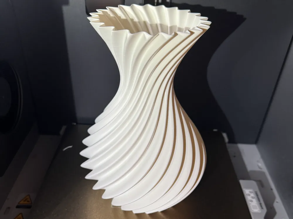 Vase by Mr.T MakerWorld: Download Free 3D Models