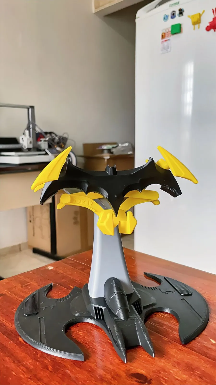 Bat Wings Phone Holder - Free 3D Print Model - MakerWorld