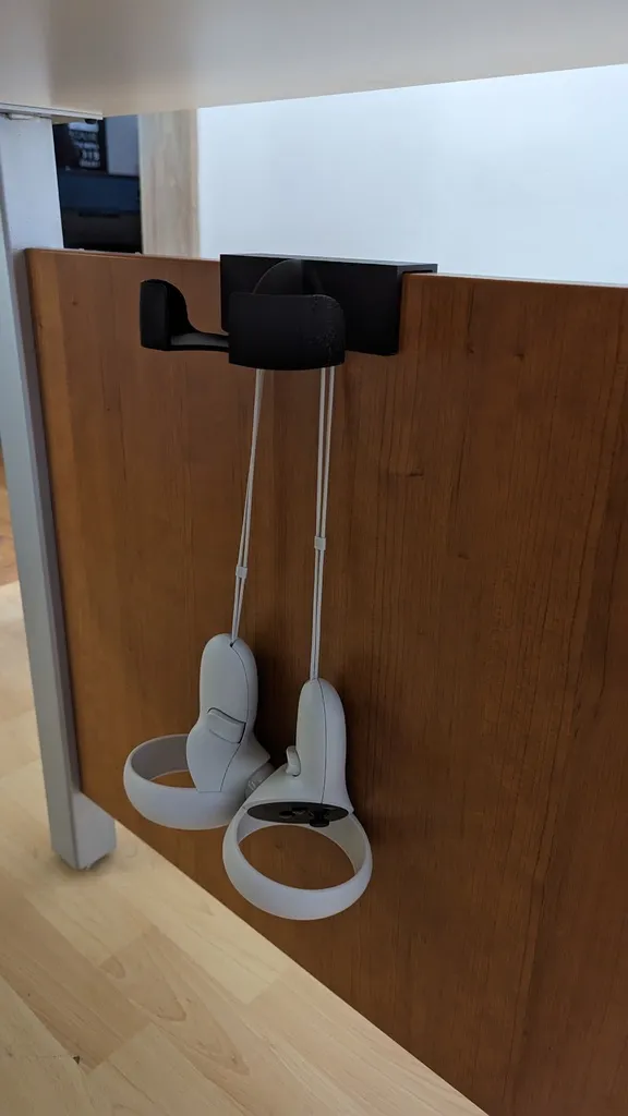 Oculus Quest 2/3 Desk Panel Mount with Hooks by MasterMitch MakerWorld ...
