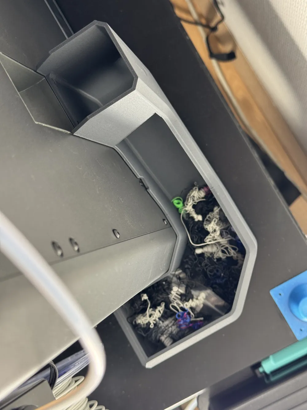 Elegoo Centauri Carbon - Poop chute - magnetic - Free 3D Print Model ...