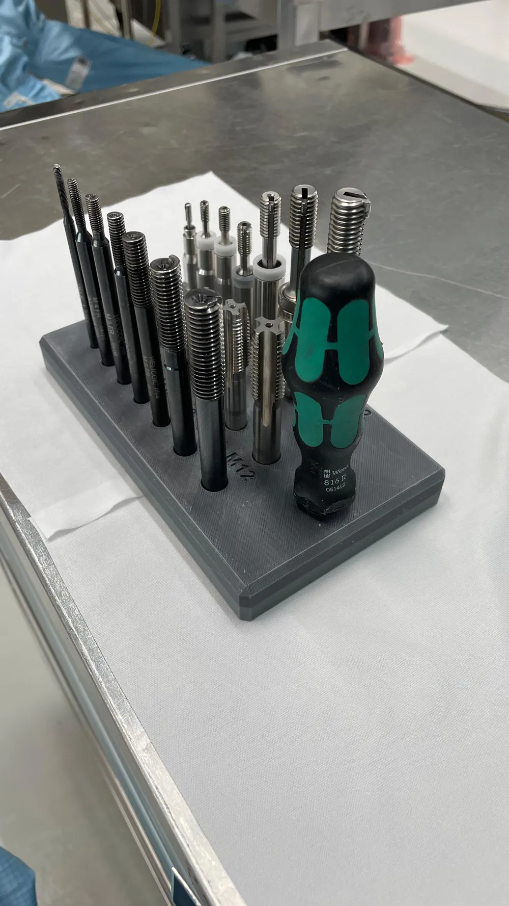 Helicoil Insert Tool Holder by Dennis MakerWorld: Download Free 3D Models