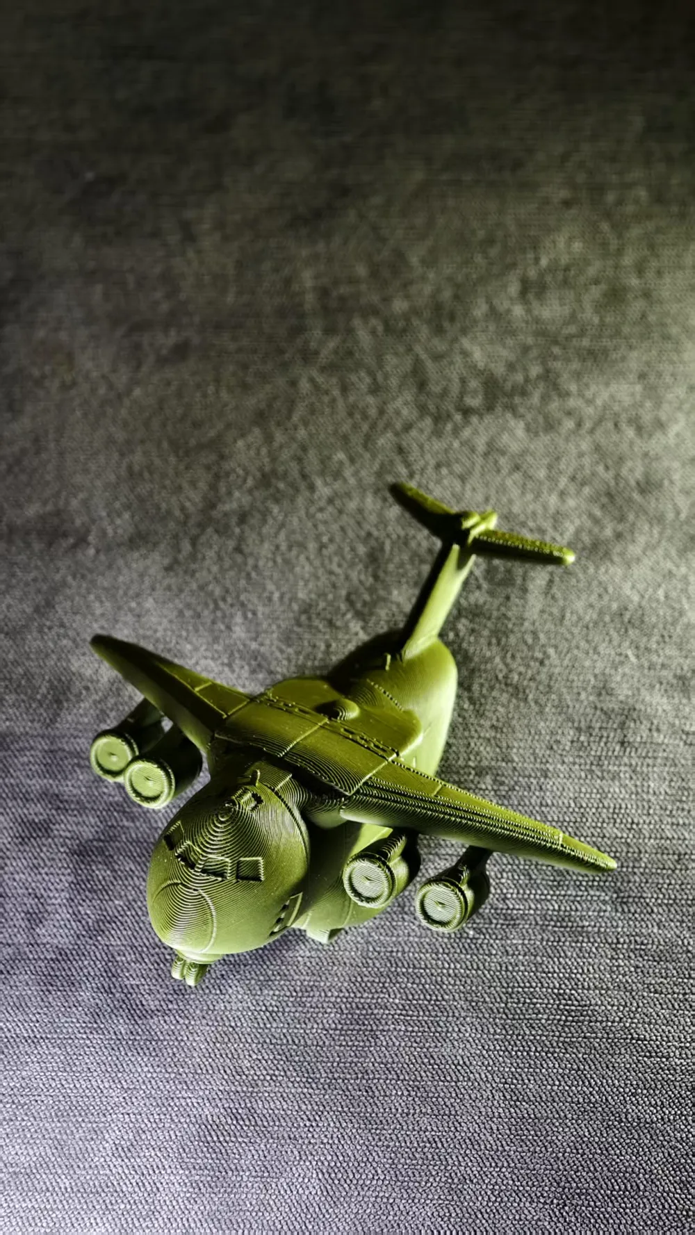 Q version of the large Y-20 transport aircraft, with magnetically ...