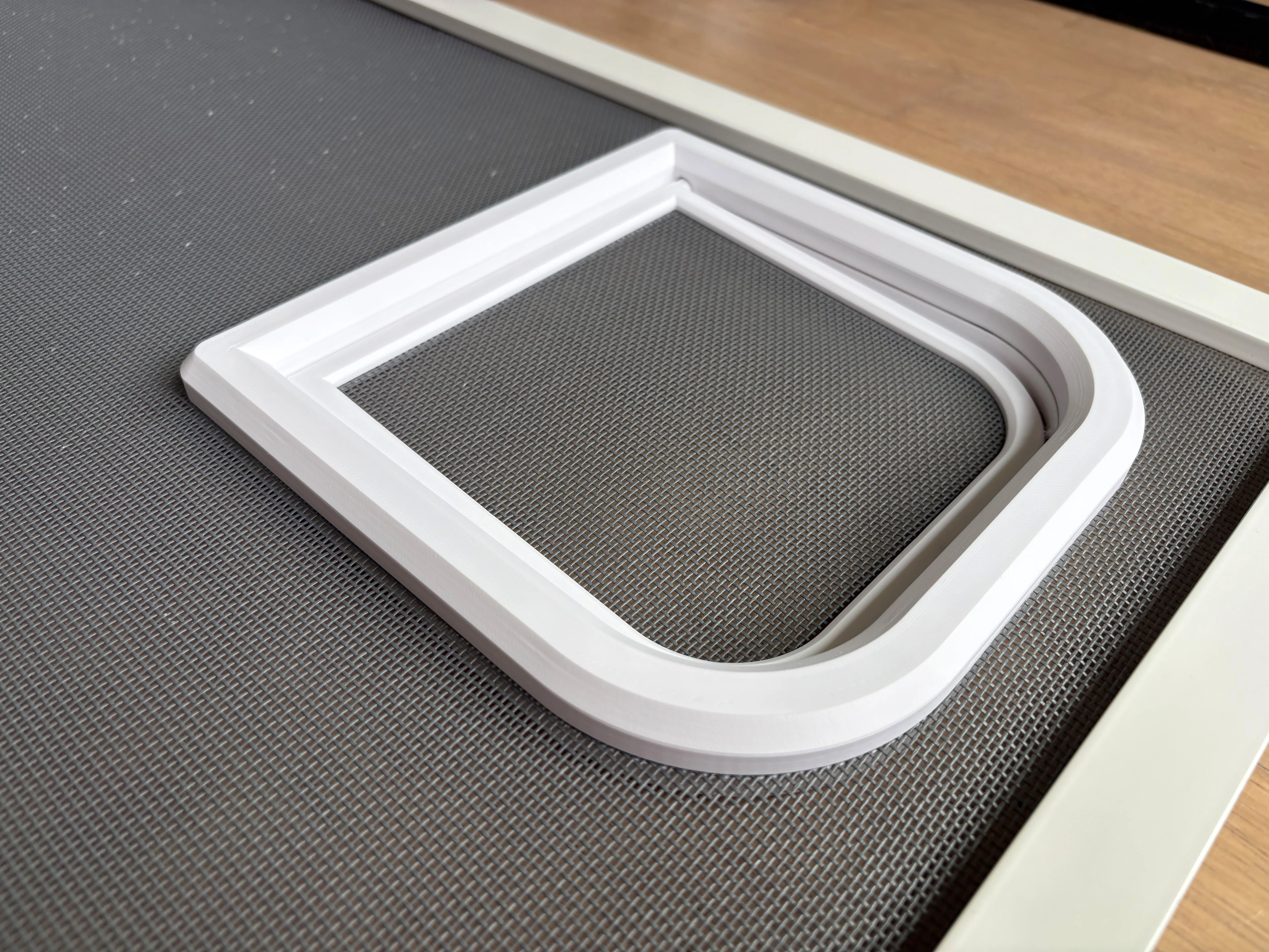 Cat flap for bug screen - Free 3D Print Model - MakerWorld