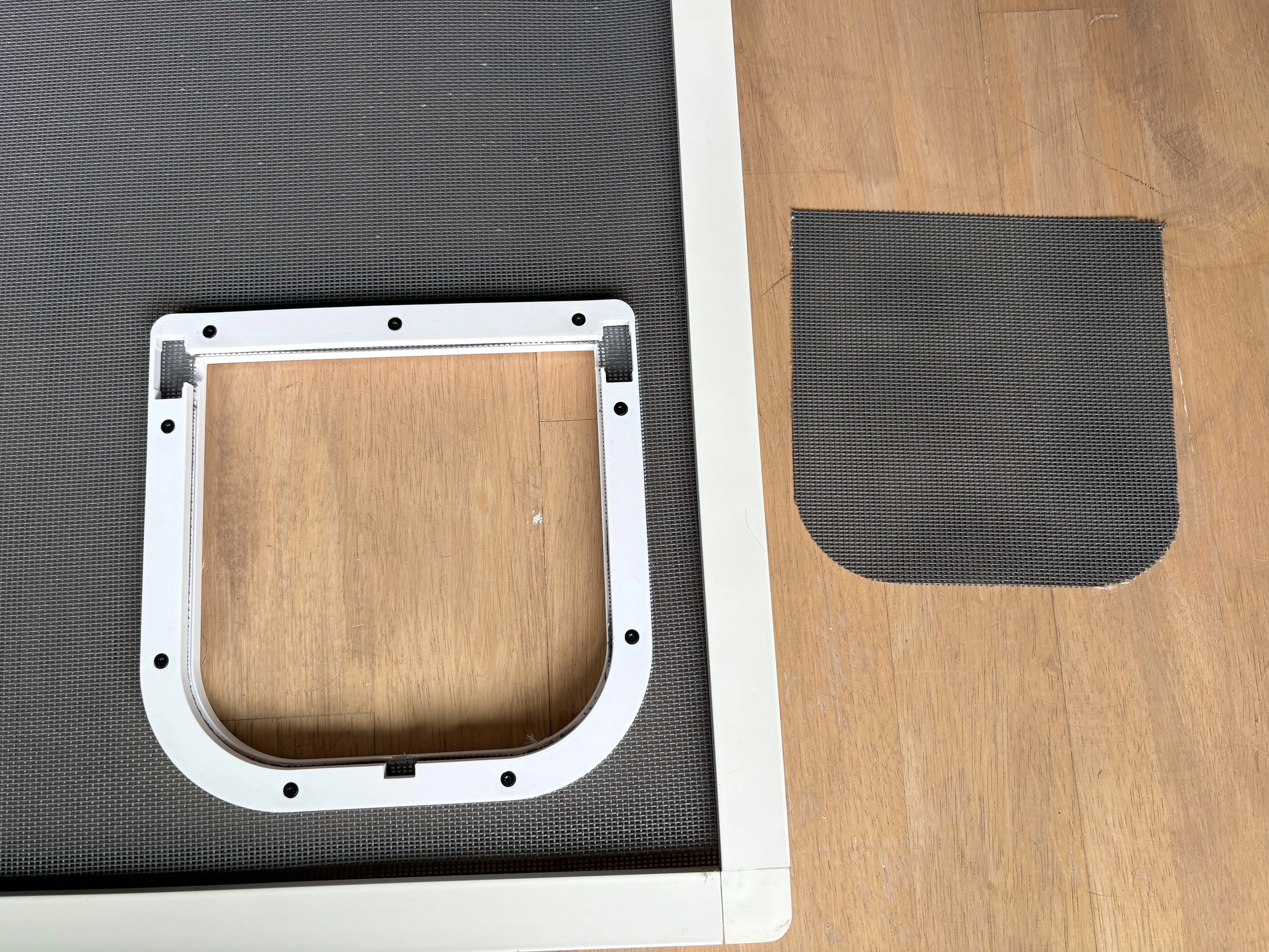 Cat flap for bug screen - Free 3D Print Model - MakerWorld