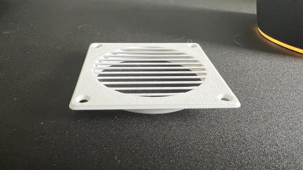 Parametric fan hole cover by Instigating Alpaca MakerWorld: Download ...