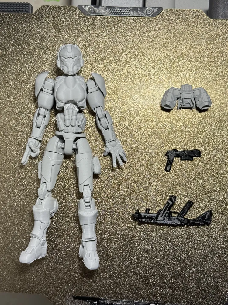 ttf2 泰坦陨落 Dummy 13铁驭 二次创作 - 来自 zyqce MakerWorld：免费下载 3D 模型