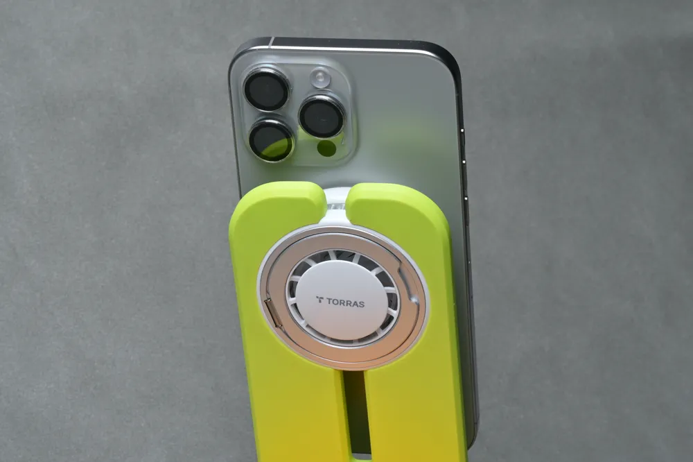Turash Pivot Ice-Cool Wireless Charging Dock Phone Stand by andy ...