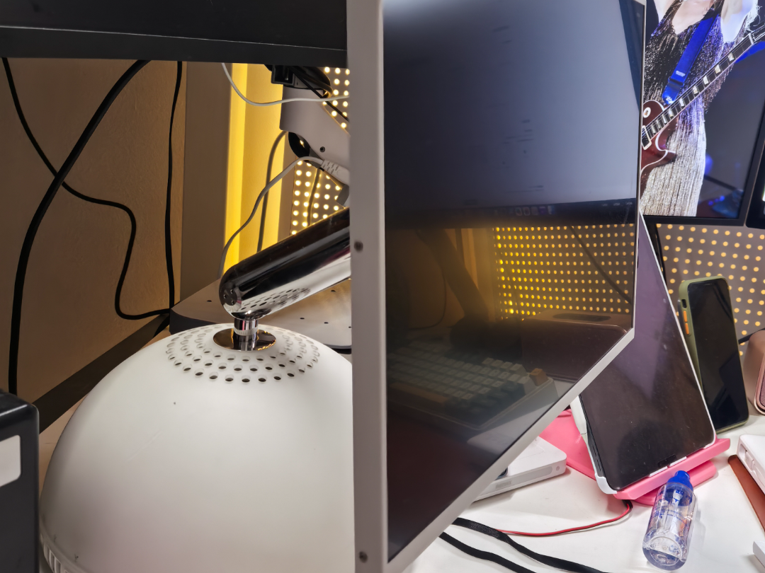 iMac G4 Display Conversion Bracket by 小白菜 MakerWorld: Download Free 3D ...