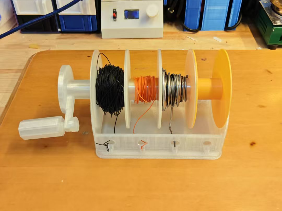 Multifunctional Hand-cranked Wire Winder Organizer by SEA URCHIN ...